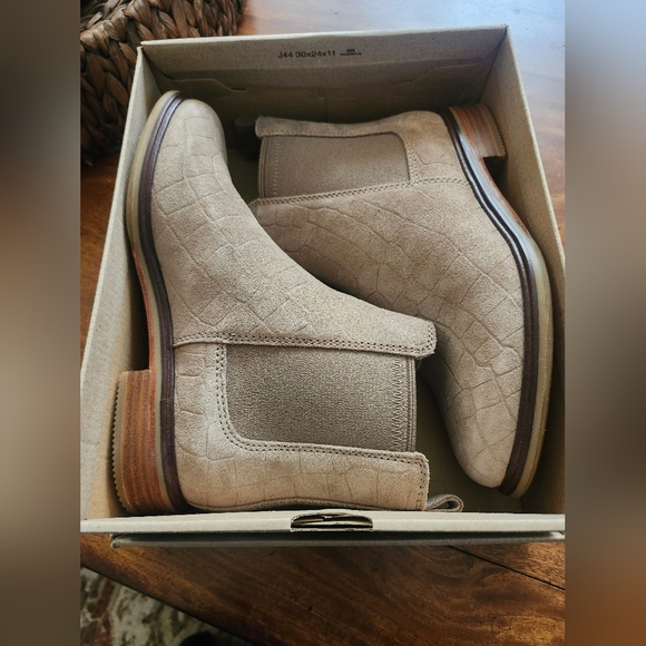 Clarks | Shoes | Nib Clarks Booties | Poshmark